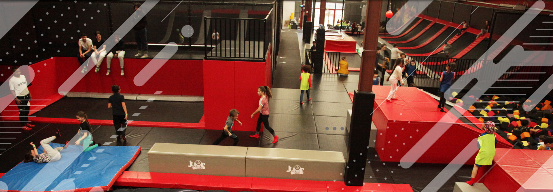 JUMP INDOOR | Réserver des trampolines au parc pour un anniversaire